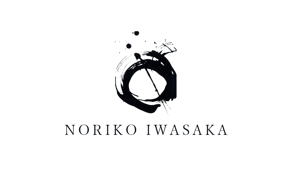 Noriko Iwasaka Official Site | PROFILE & ABOUT US