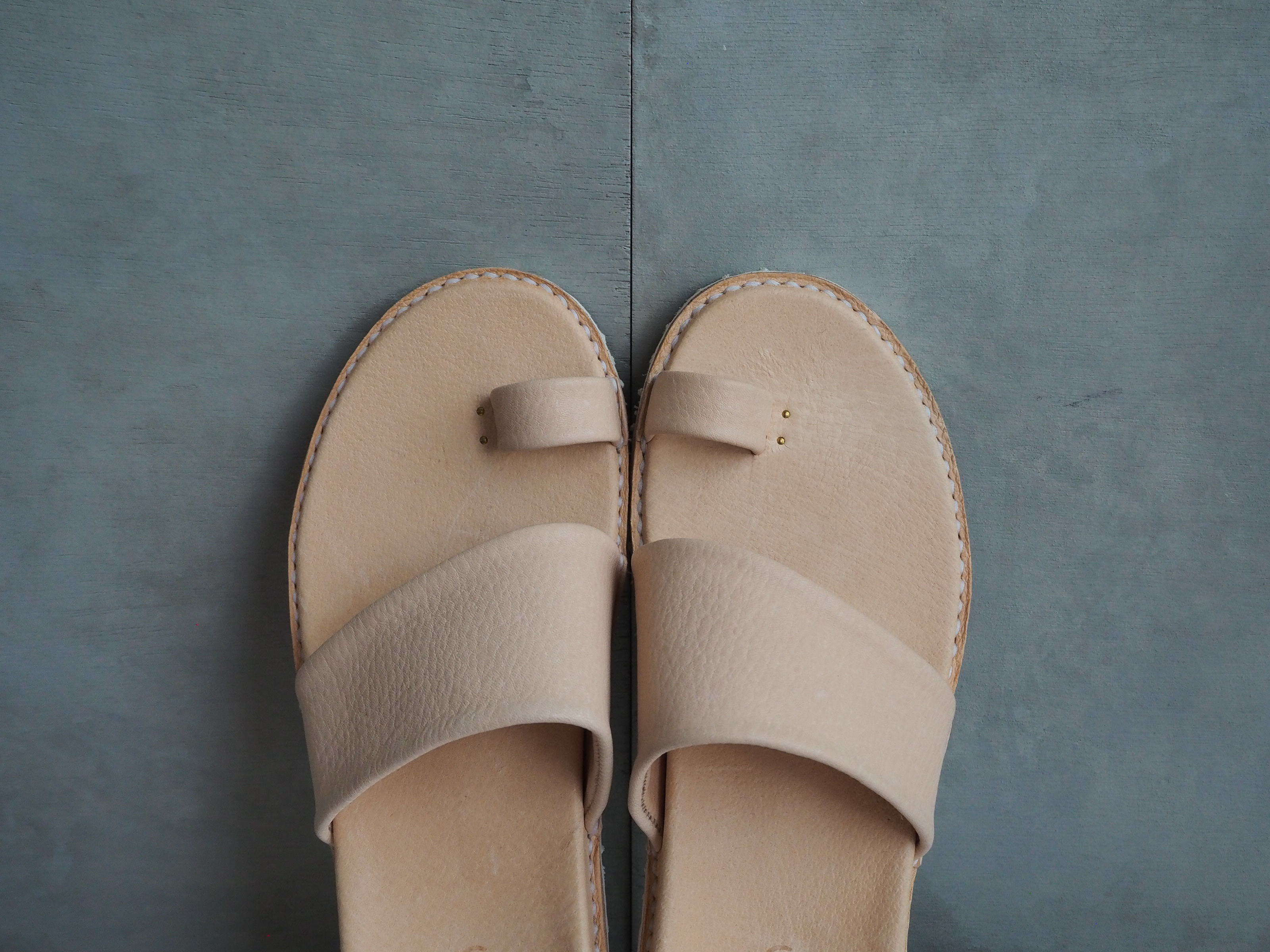 ソールコード：Solecode footwear｜立つ歩くをもっと有意義な時間に