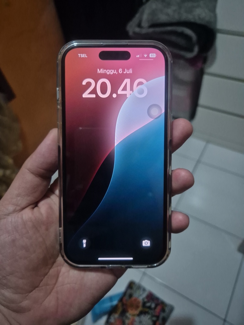 iPhone 15 - Harga & Spesifikasi Terbaru 2025 | Erafone