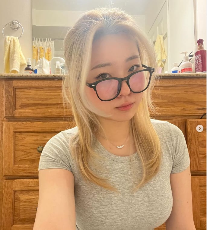 Creatorland | Lily Niu - Creator, Influencer, Streamer - Vancouver, BC ...