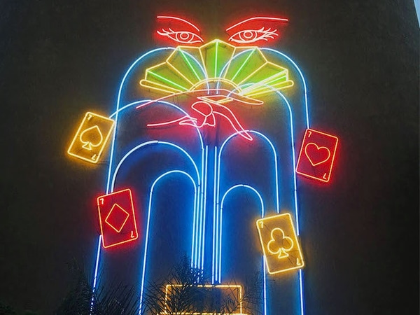 Traditional Neon & Faux Neon for Film & Events