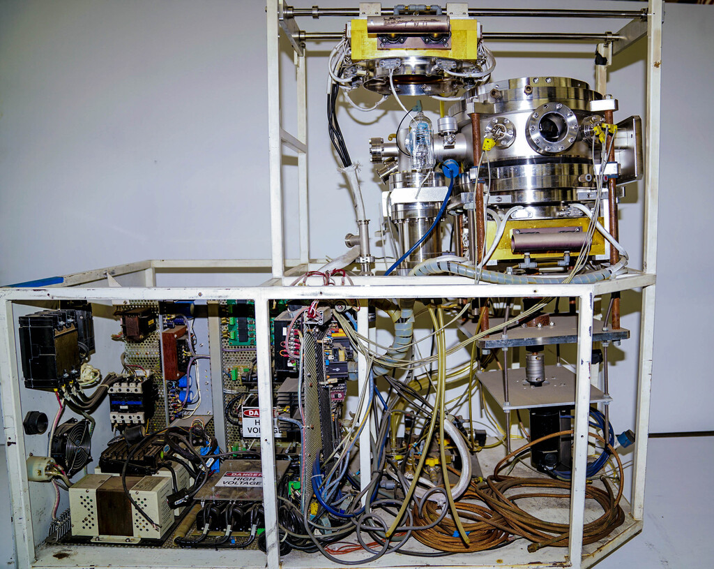 High Vacuum Space Simulation System | For Rent in North Hollywood ...