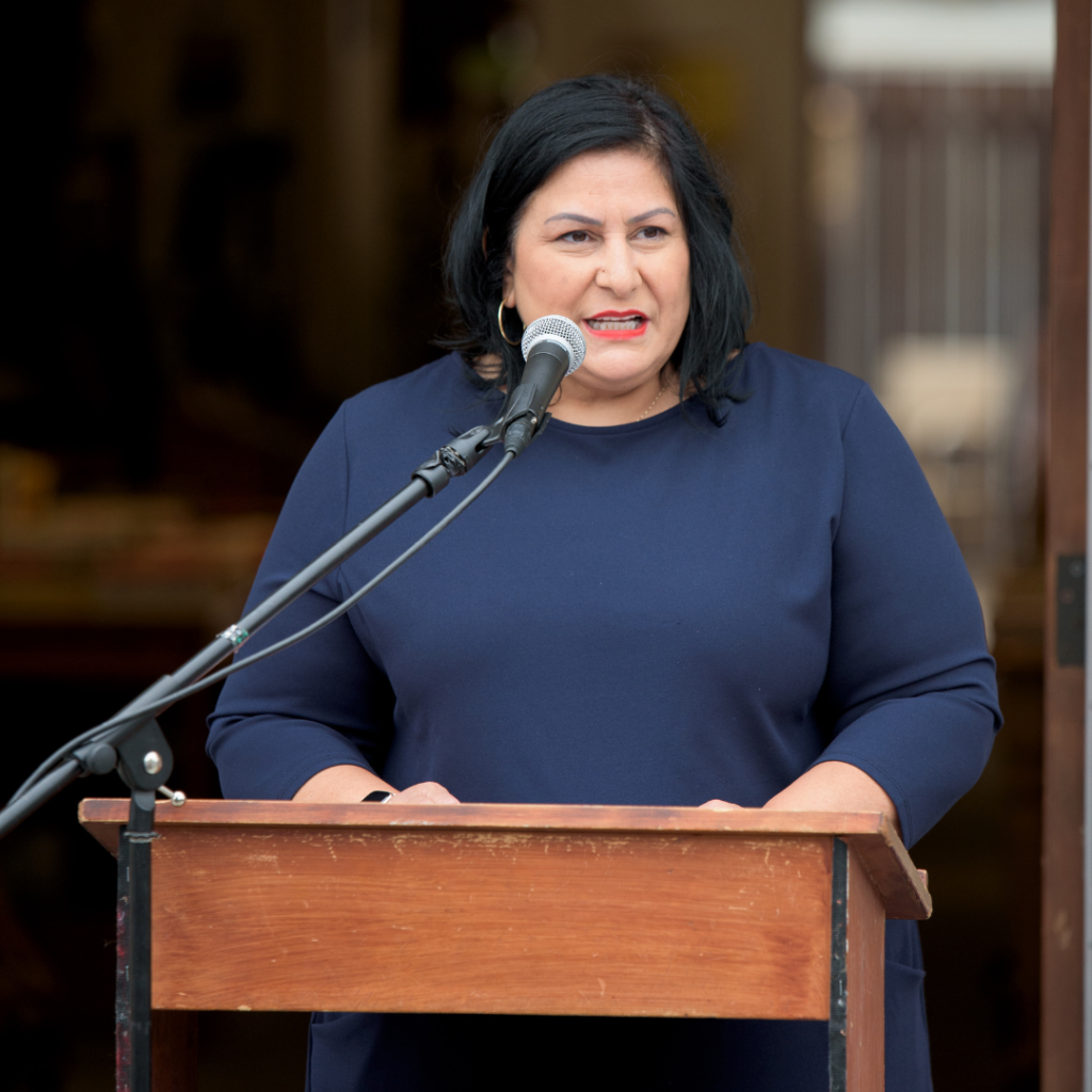 Celebrating Ada Limón: Sonoma's Special Bench Dedication Ceremony - City of Sonoma
