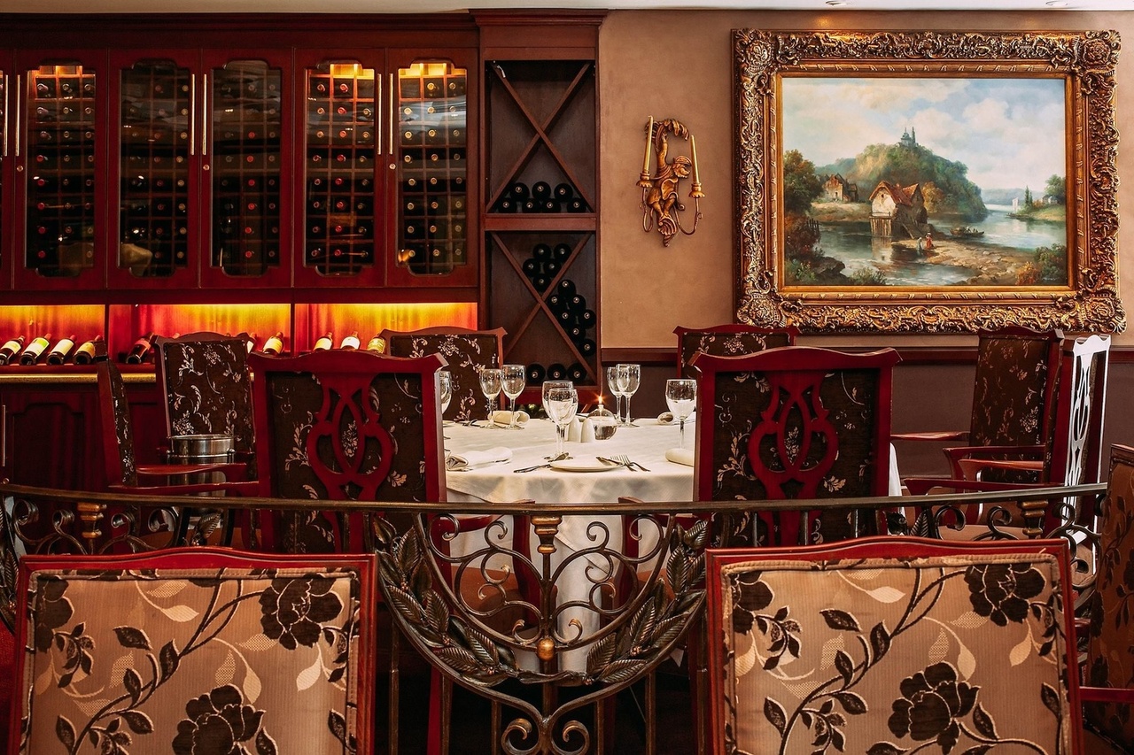 Pigalle by Villamoura - Johannesburg | Diningcity.co.za