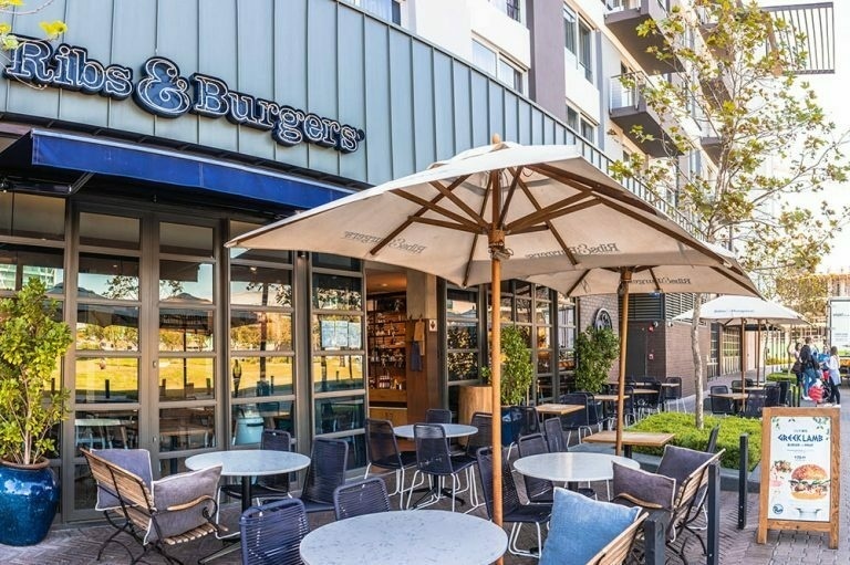 Ribs & Burgers Menlyn Main - Pretoria | Diningcity.co.za