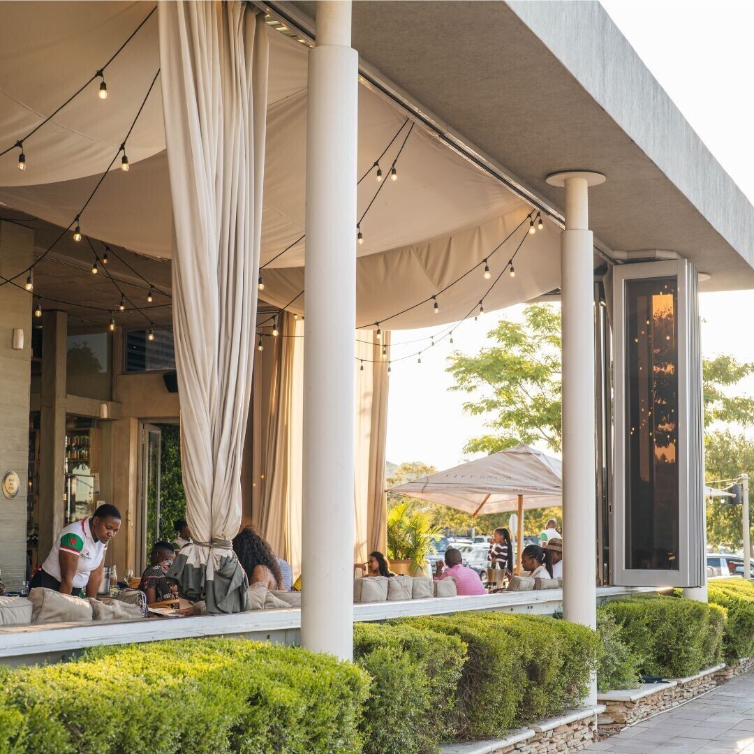 Life Grand Cafe Mall of the South - Johannesburg | Diningcity.co.za