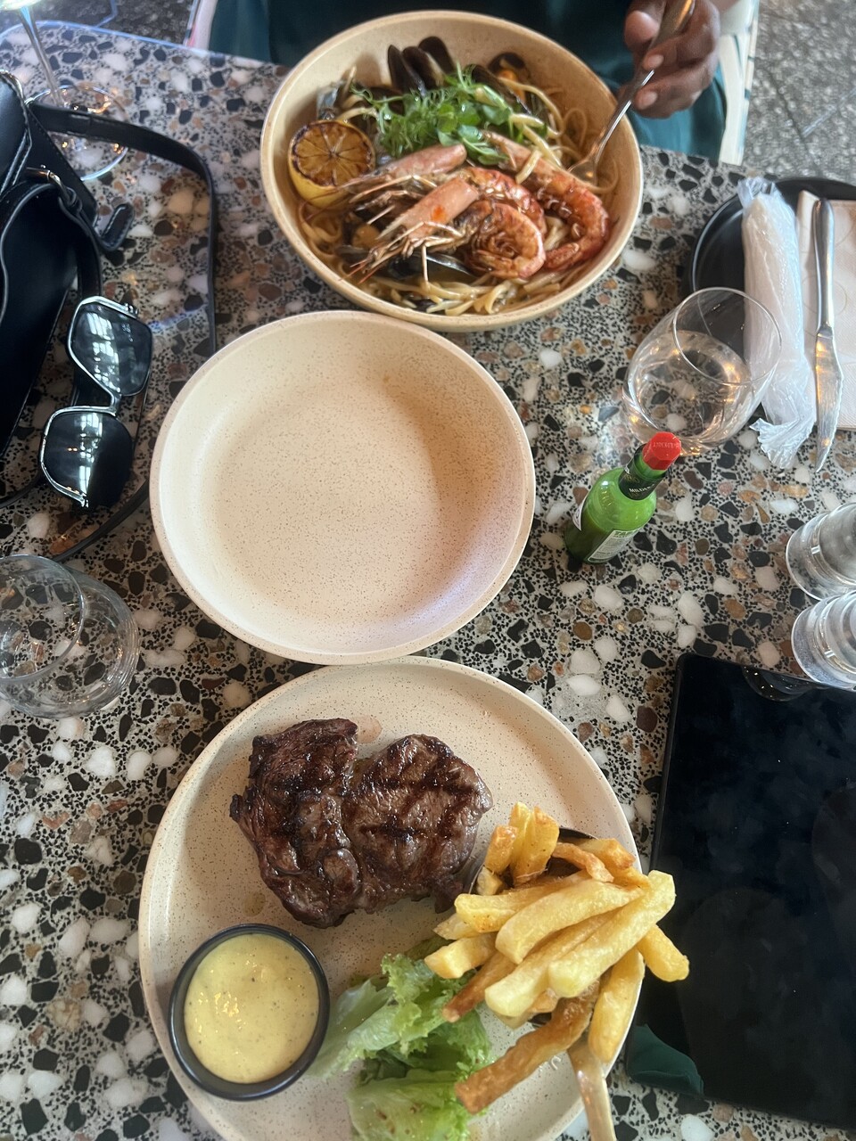 Proud Mary - Johannesburg | Dinestar.co.za