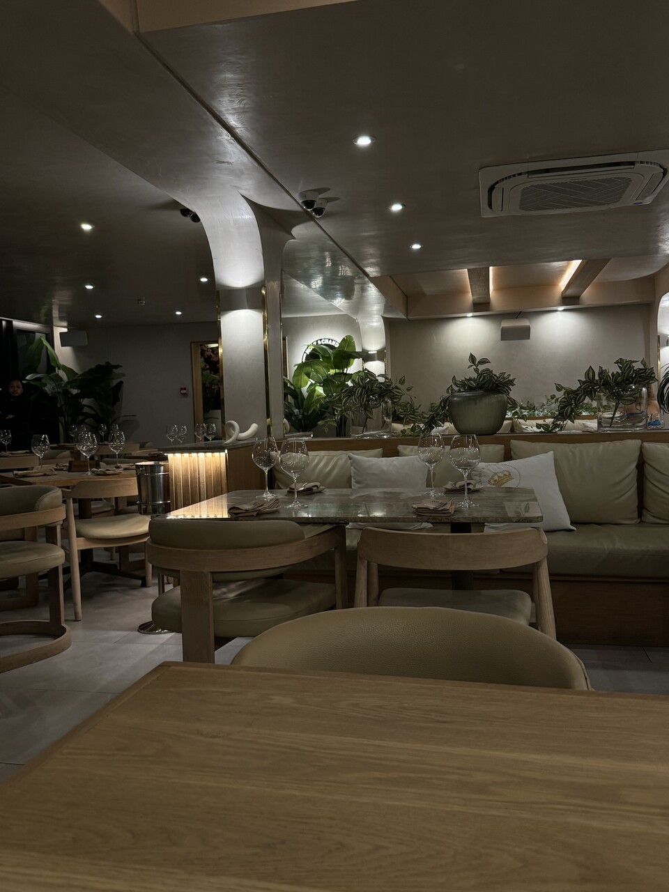 Rockets Beach Club - Durban | Diningcity.co.za