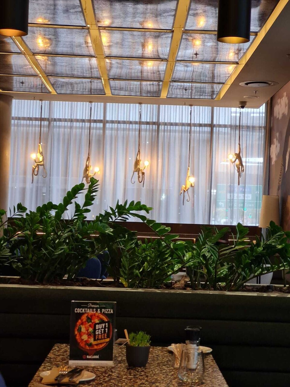 Rockefeller Plaza Restaurant - Cape Town | Restaurant Week