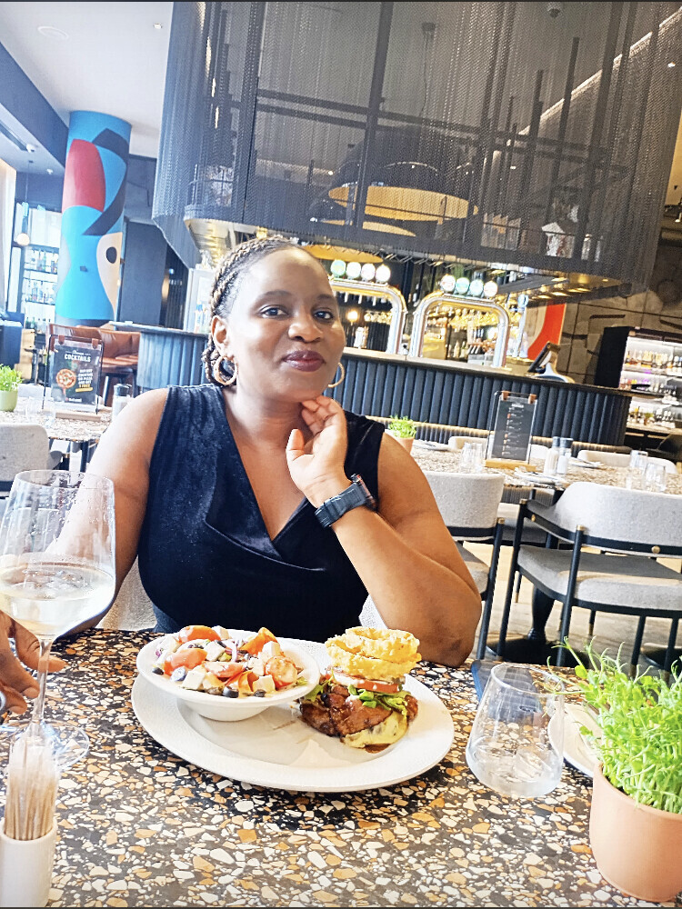 Rockefeller Plaza Restaurant - Cape Town | Diningcity.co.za