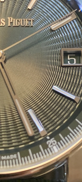 Audemars Piguet - Thanks to IFC AP boutique, I received the green steel ...