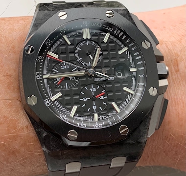 Audemars Piguet - Camera angle, light refection and lens distortion? In ...