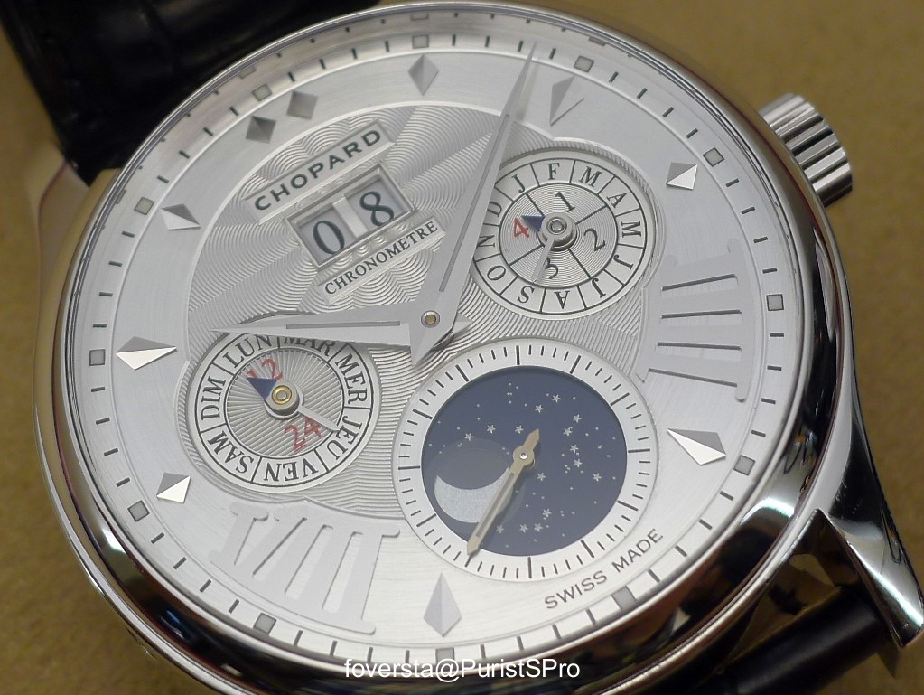 Chopard - The beautiful moonphase display of the Chopard LUC Lunar One