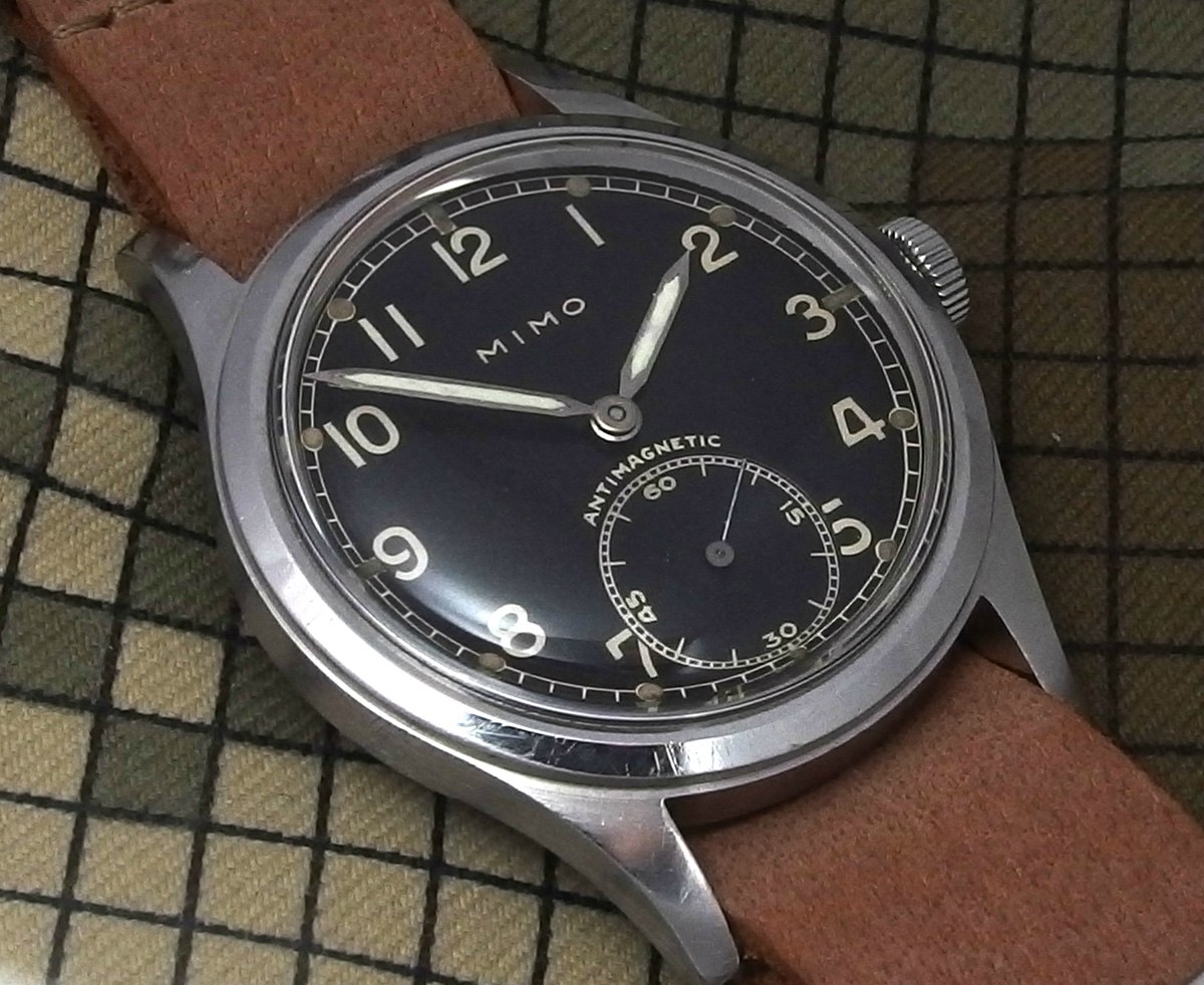 Girard Perregaux - Mimo WWII Dienstuhr - a closer look