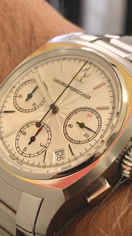 Girard Perregaux - This is the cushion case, neo-vintage Girard ...