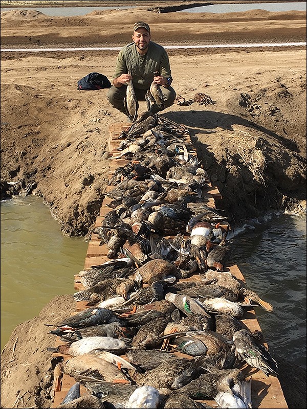 TimeOut - Hunting season begins