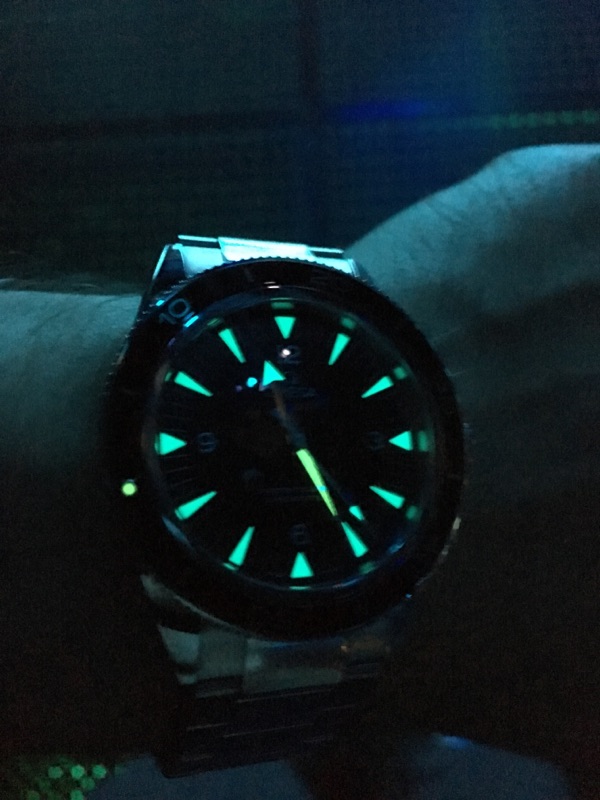 Omega - Lume-in with my Seamaster 300