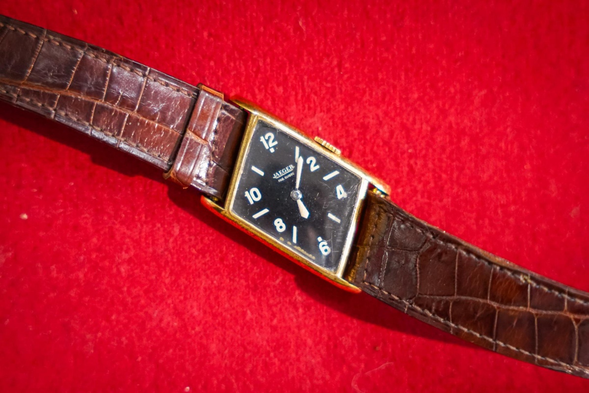 JLC - A Jaeger-LeCoultre Barn Find - Tank Asymmetric Signed "Jaeger"