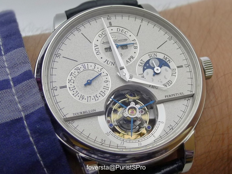 JLC - Silver-grained dial