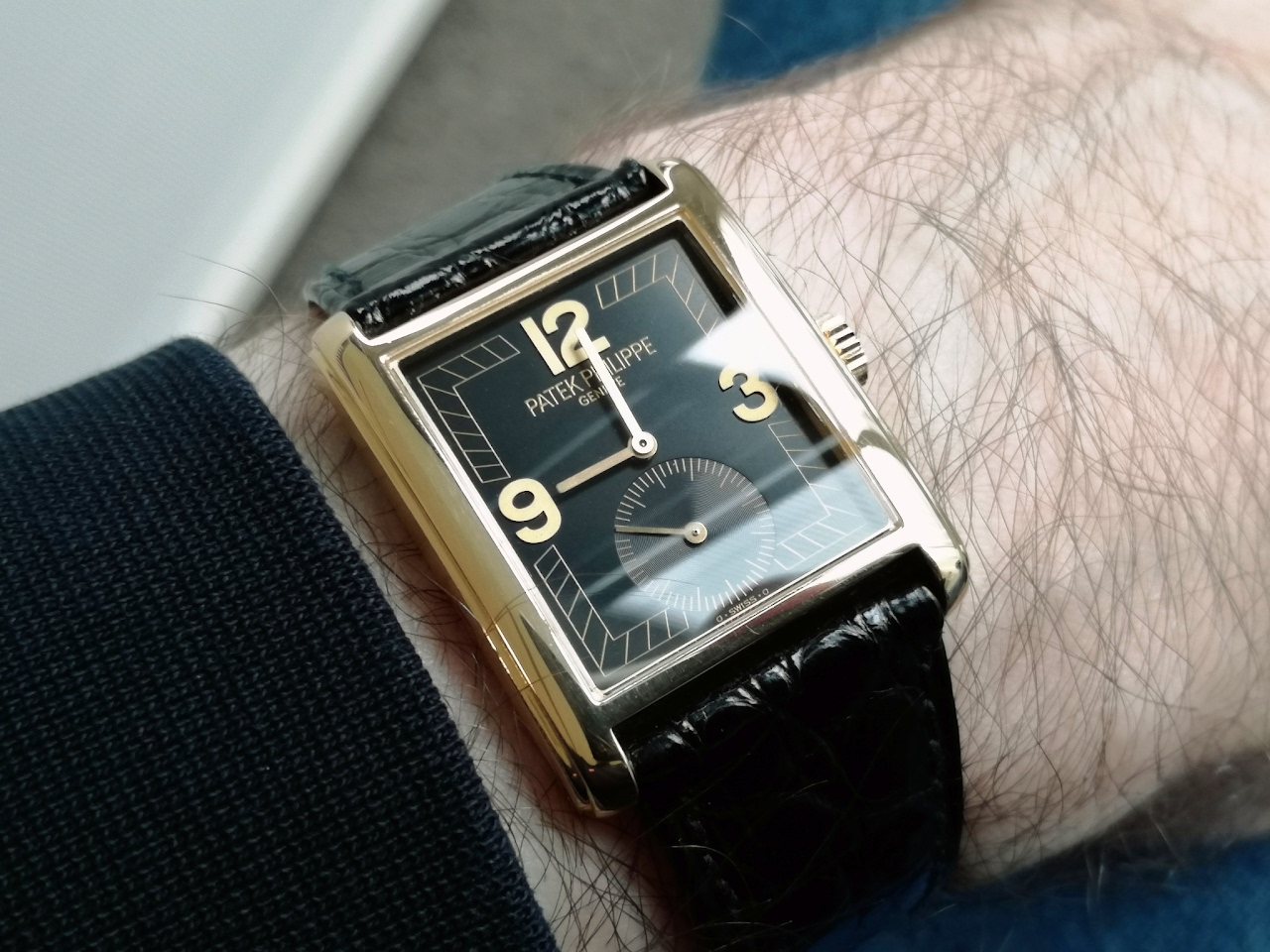 Patek Philippe - Temperatures are getting lower, so thin leather straps ...