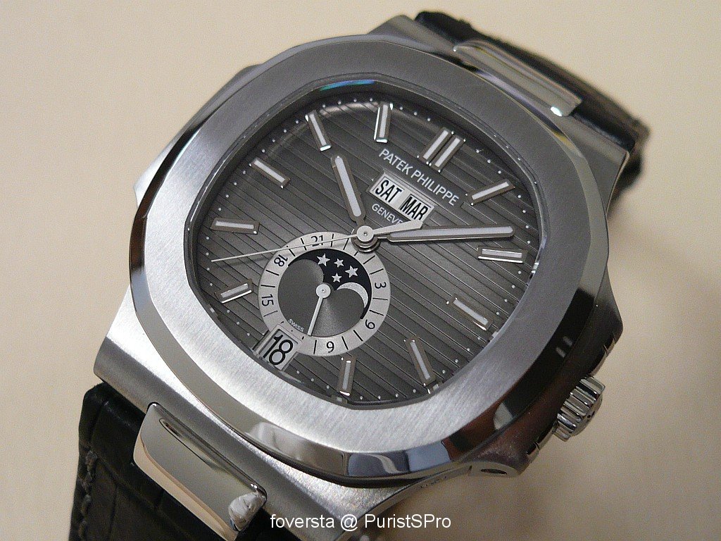 Patek Philippe - Easy