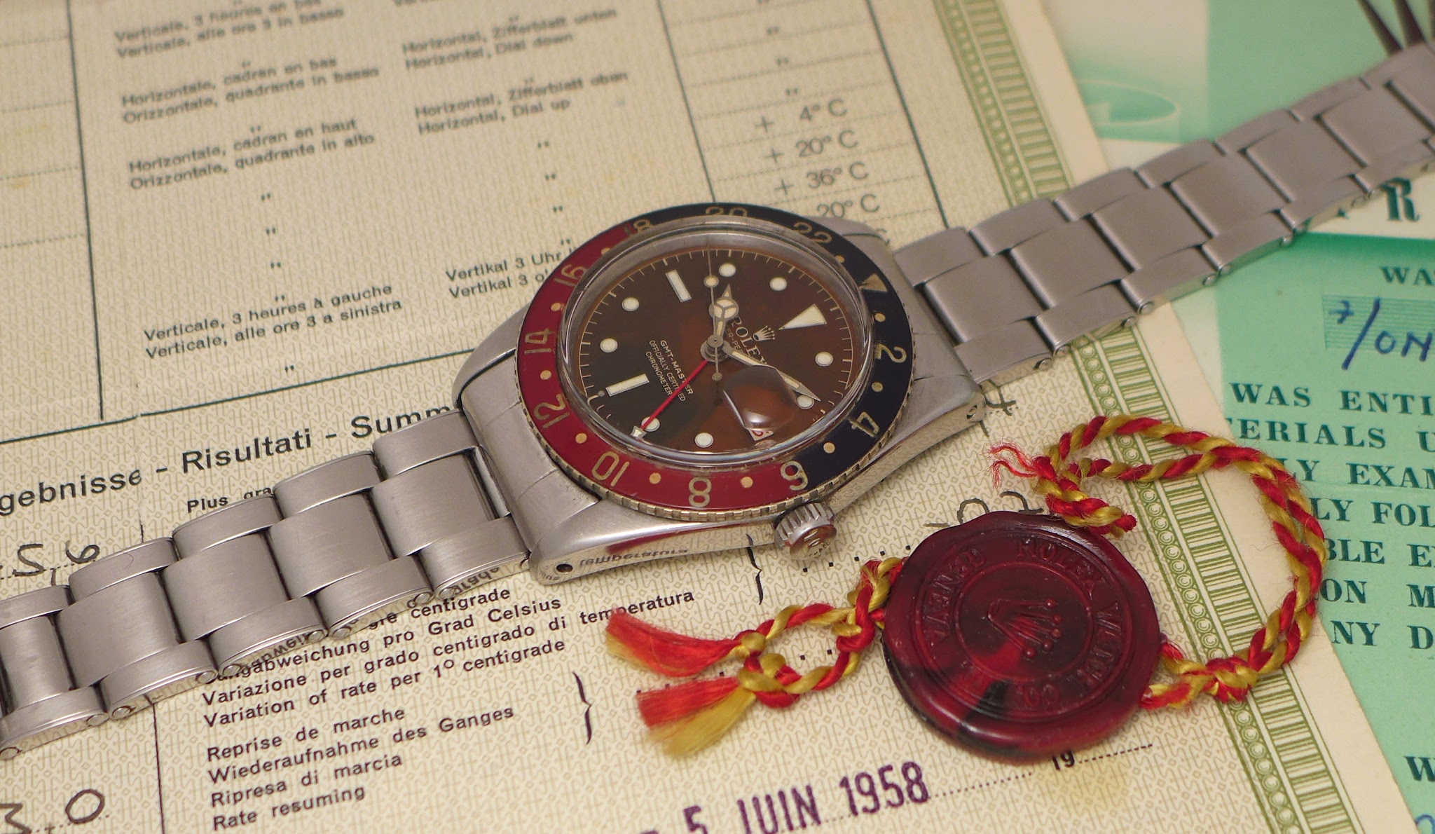 Rolex - Rolex GMT MASTER Roll Call. Let's have a giant one.