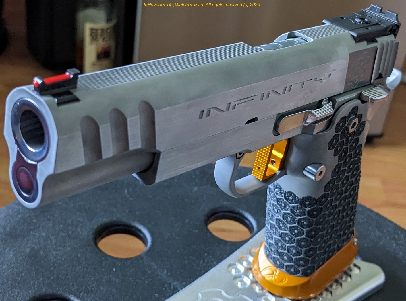 TimeOut - Strayer-Voigt Infinity 2011