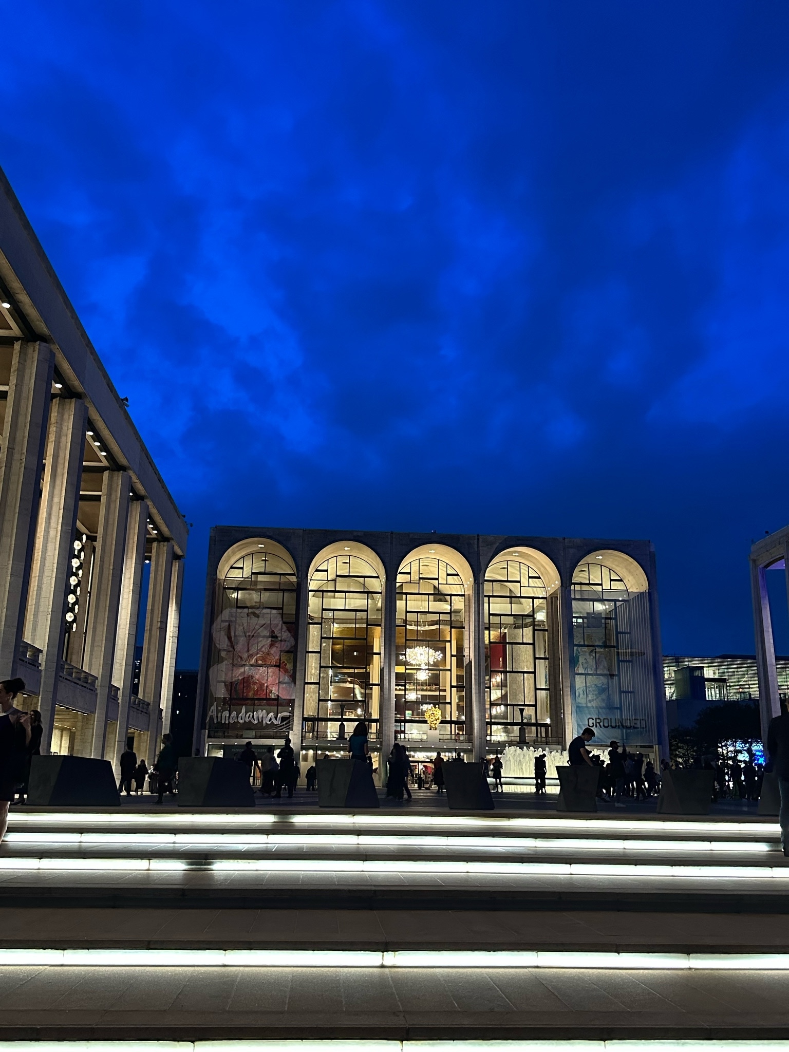 TimeOut - Metropolitan Opera and Lincoln center in it’s full glory
