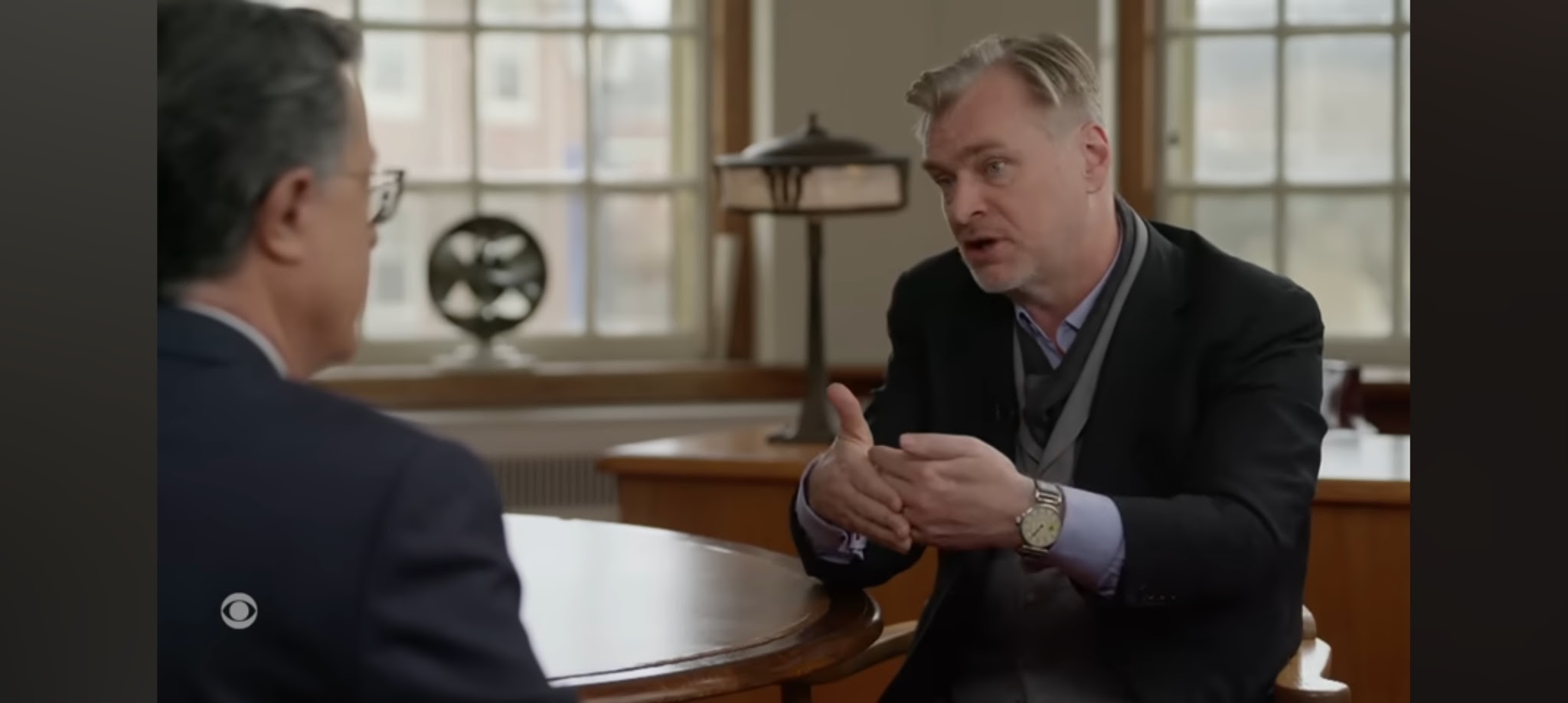 TimeOut - Christopher Nolan....