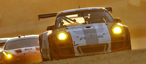 TimeOut - Porsche GT3 R Hybrid. Porsche Intelligent Performance.