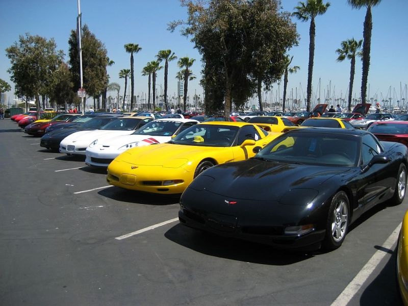 TimeOut - GPLB Corvette and Porsche car corral and ALMS paddock