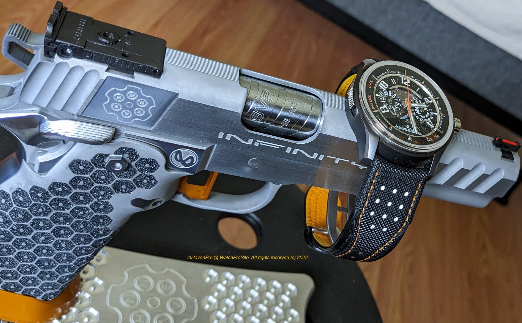 TimeOut - Strayer-Voigt Infinity 2011