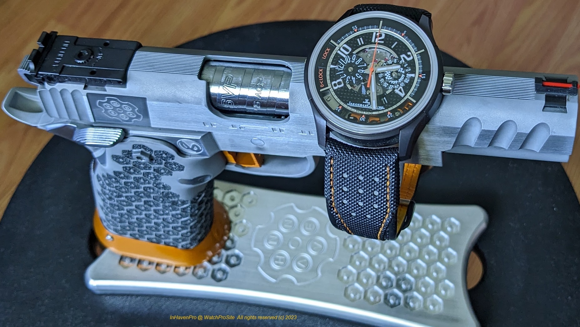 TimeOut - Strayer-Voigt Infinity 2011