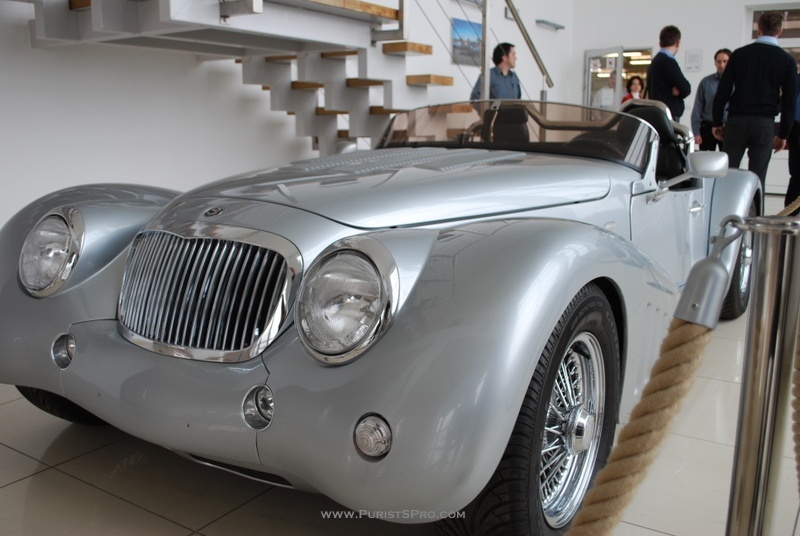 TimeOut - Hand Made Cars