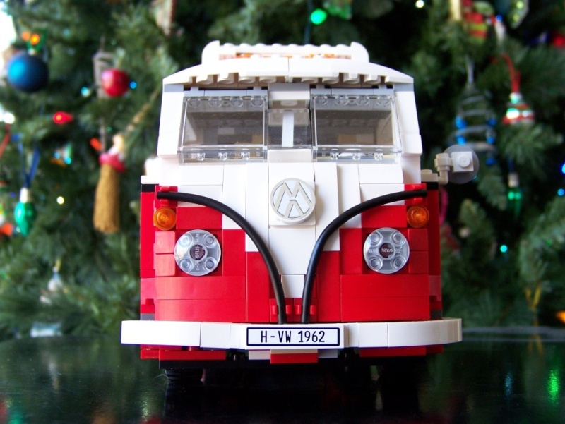 TimeOut - LEGO VW Camper Bus
