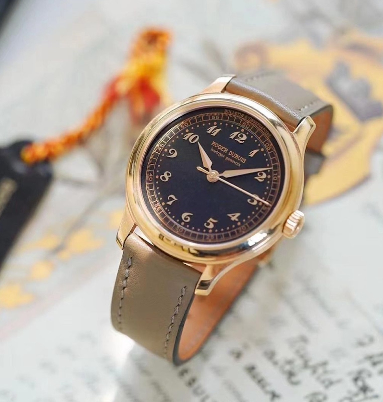 WatchTech - Official WatchProSite Reviews of luxury Wristwatches for ...