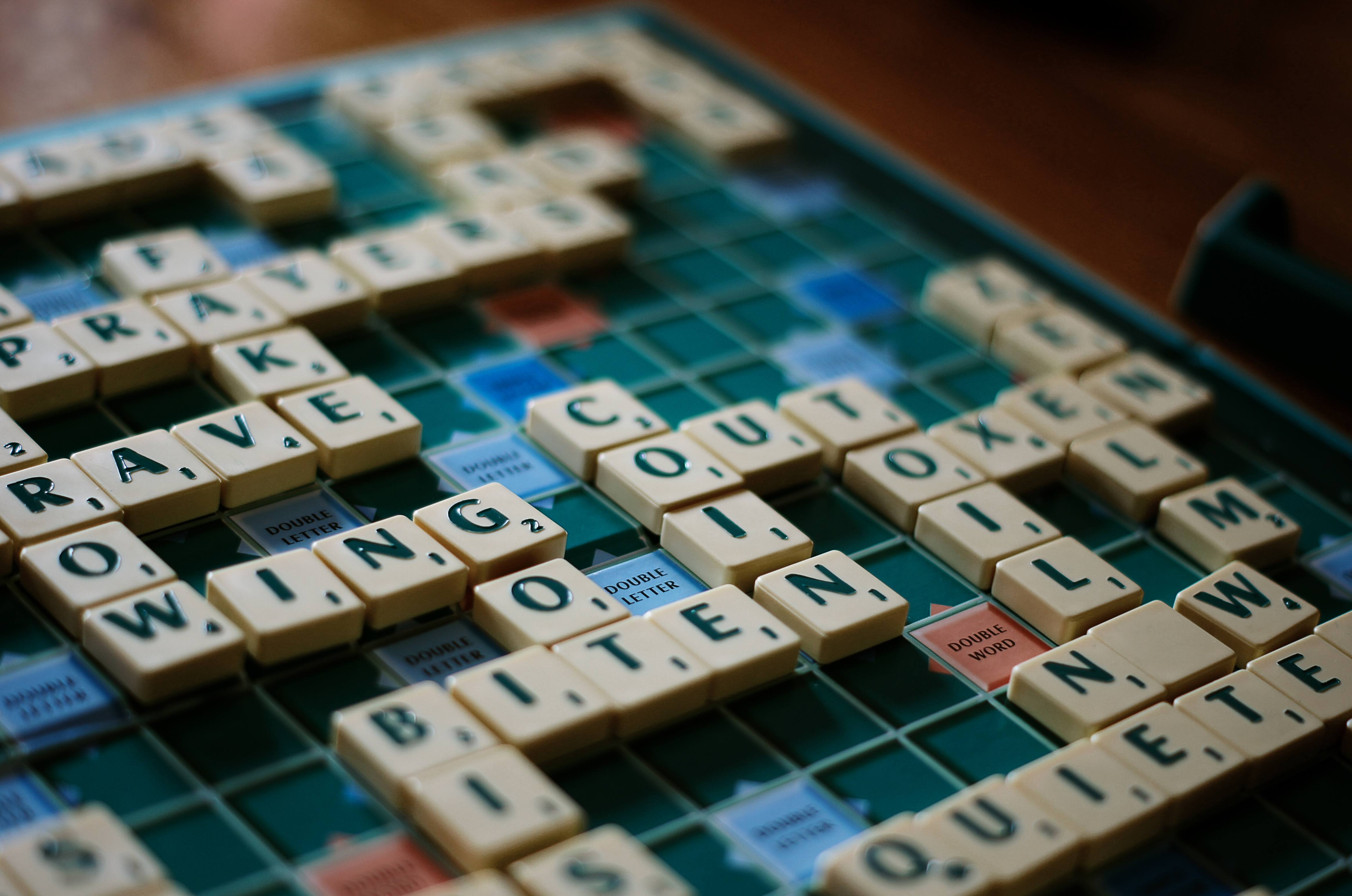 CLUBS- Scrabble