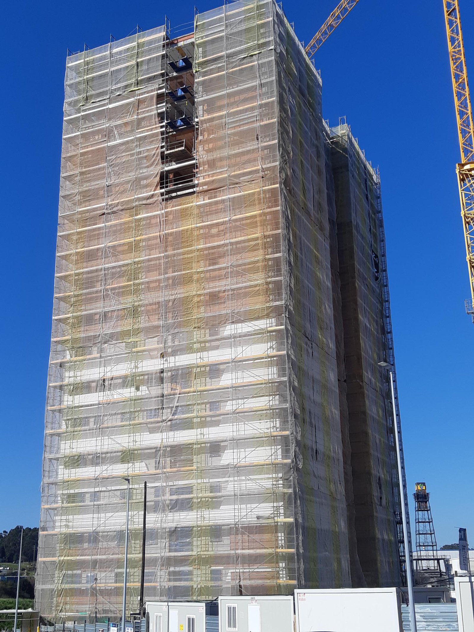 Pisos en Venta Habitat Torre Amura en A Coruña