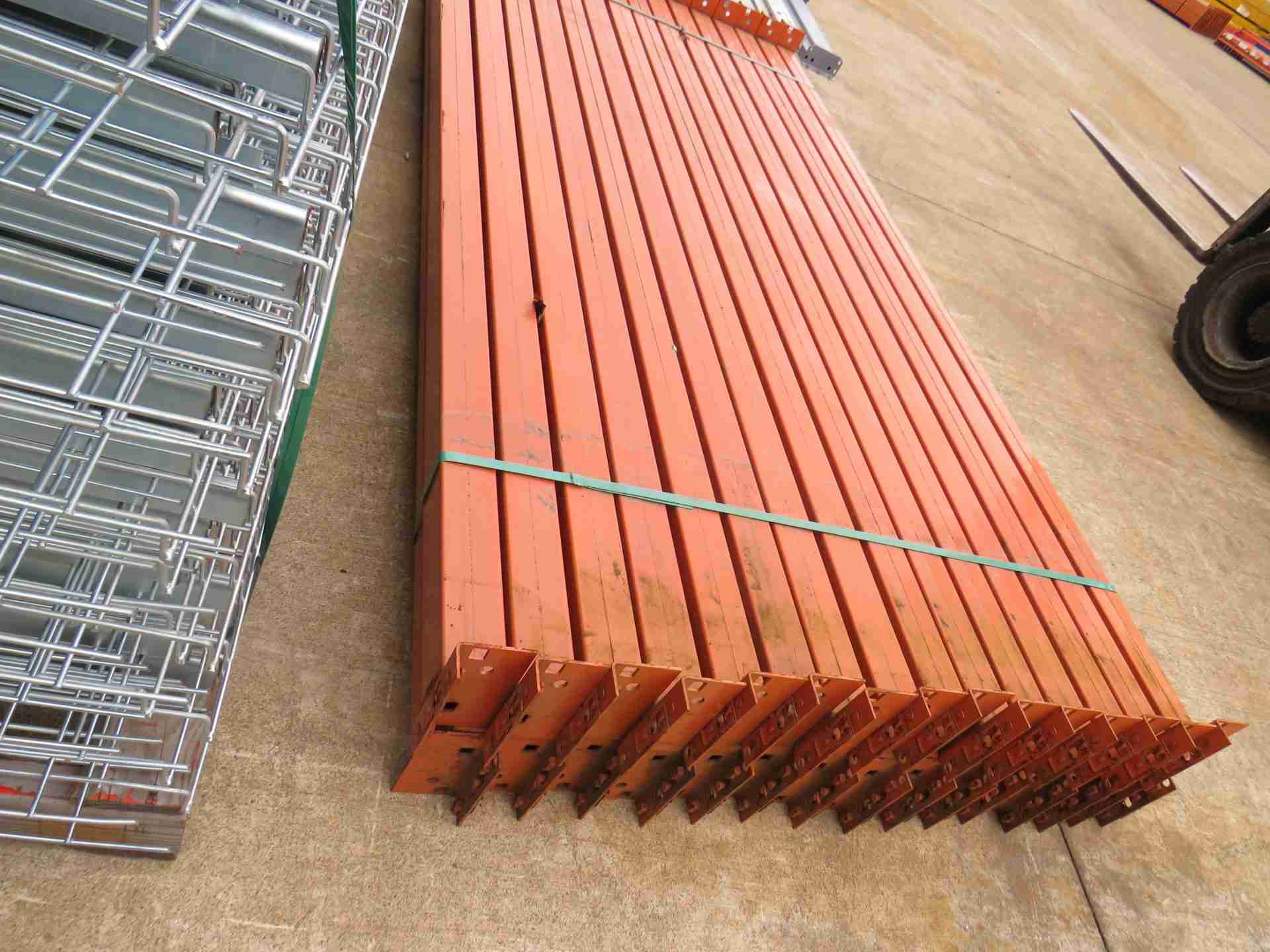 What Is The OSHA Warehouse Aisle Width? - RackingWorld