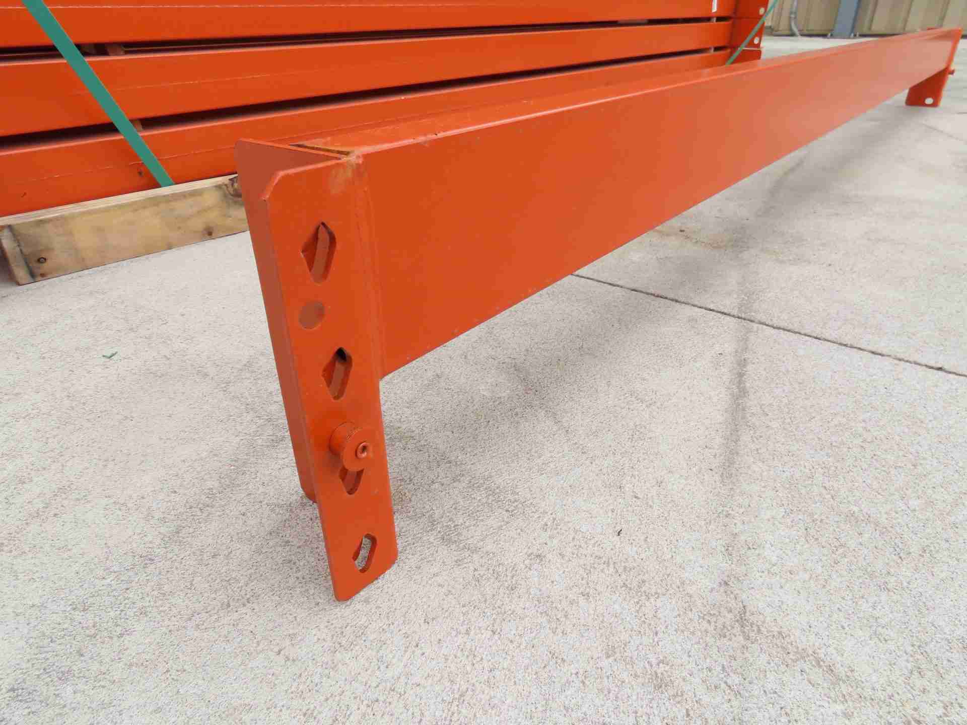 How Much Weight Can a Pallet Rack Hold? - RackingWorld