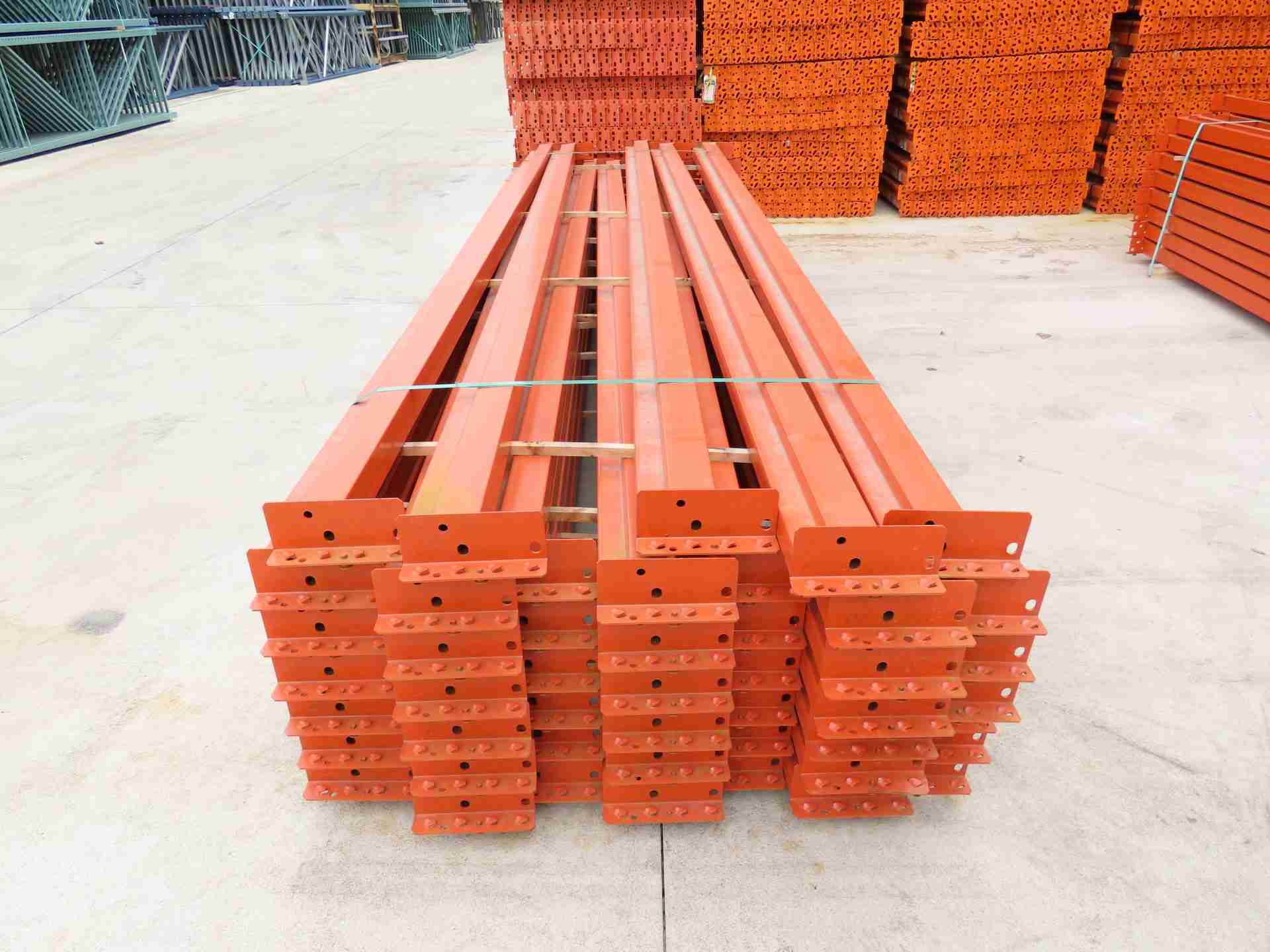 What Is The OSHA Warehouse Aisle Width? - RackingWorld