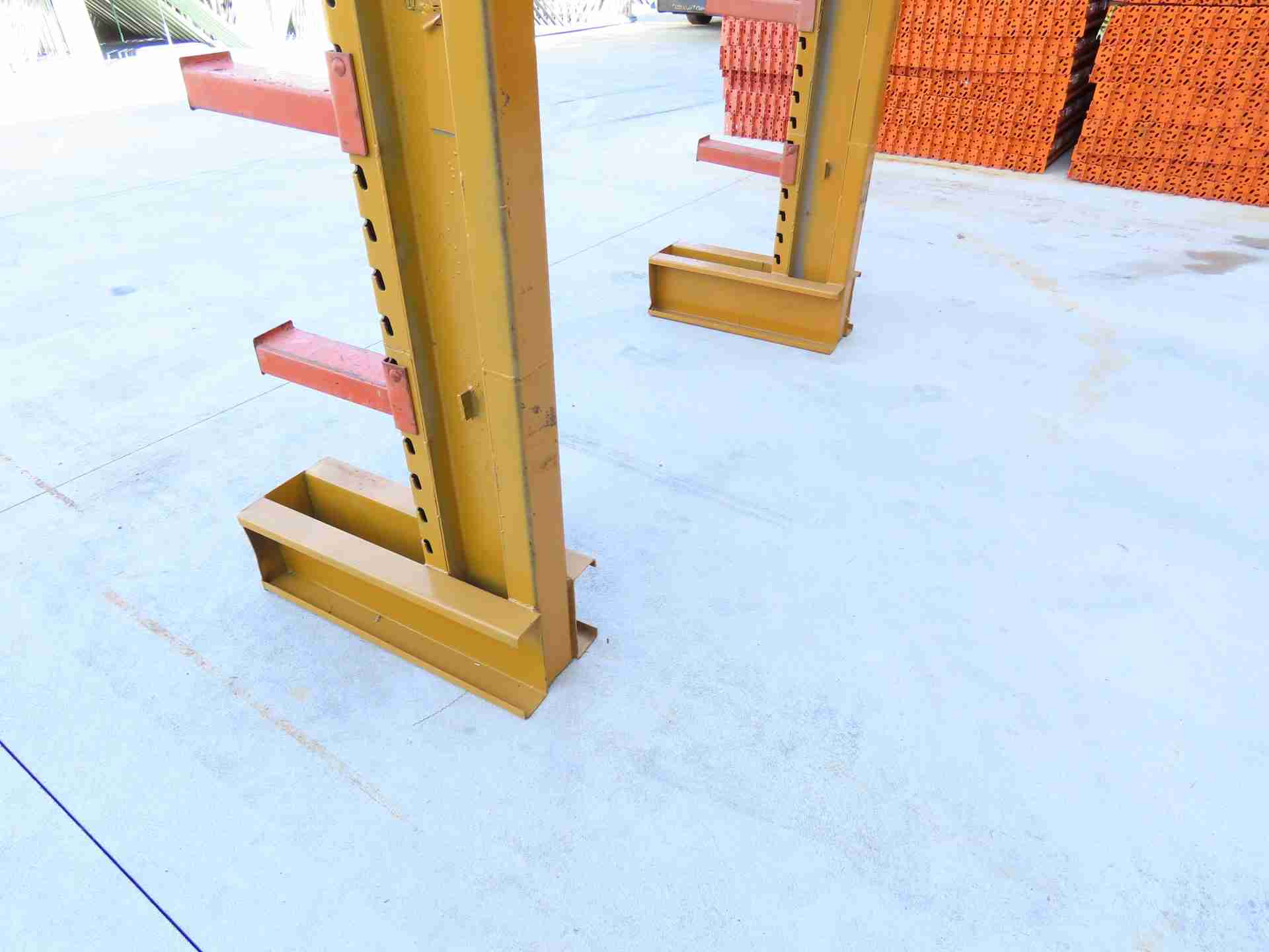 What Are The Standard Sizes Of Warehouse Racks? - RackingWorld