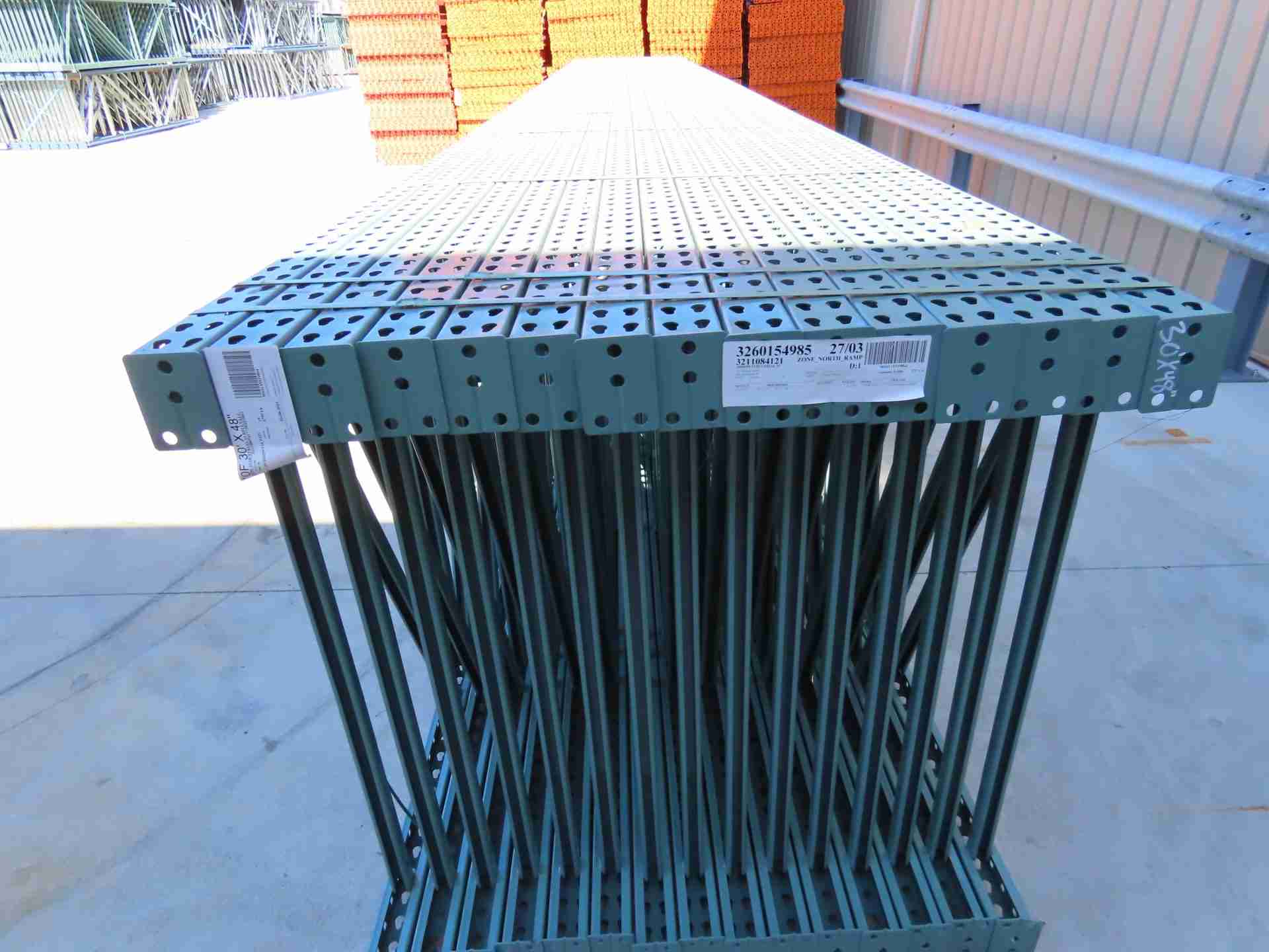 What Is Adjustable Pallet Racking - RackingWorld