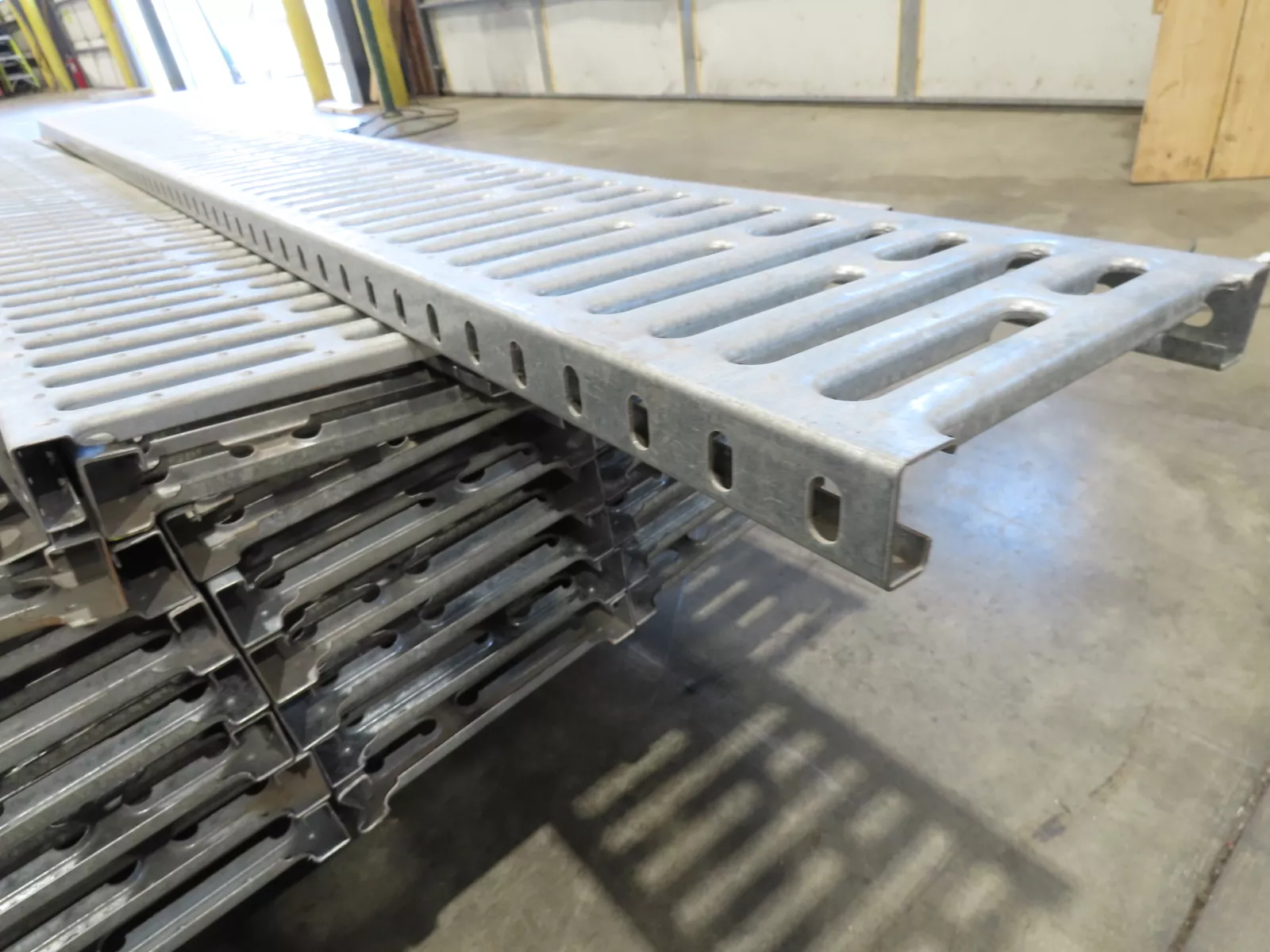 How Can Color-Coding Improve Warehouse Organization? - RackingWorld