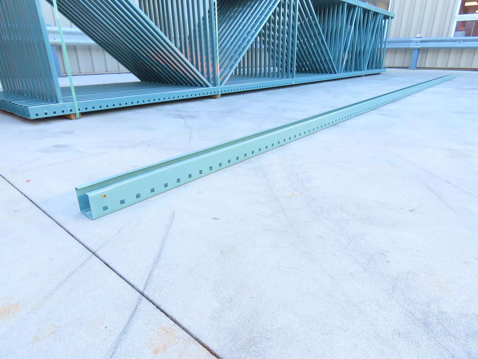 How Can Color-Coding Improve Warehouse Organization? - RackingWorld