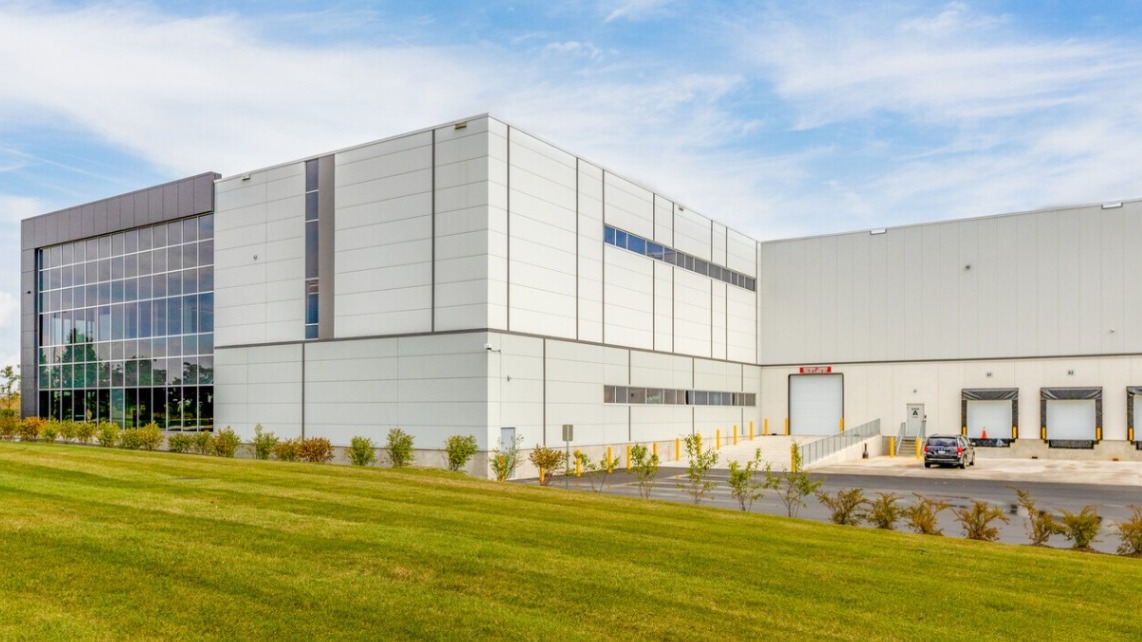 Apple Express | 3PL & Fulfillment Warehouse in Mississauga, Ontario ...