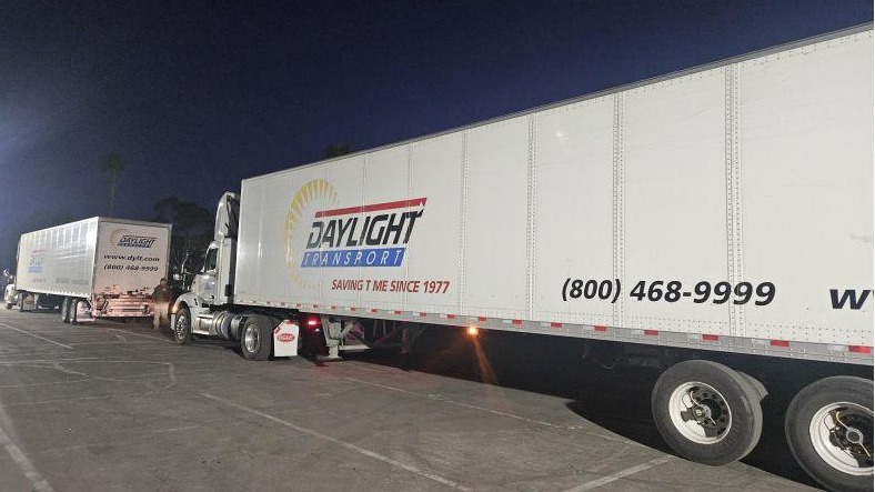 Daylight Transport | 3PL & Warehouse Transportation Services Cypress ...