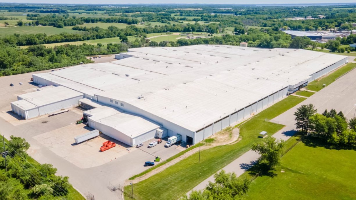 Phoenix Logistics | 3PL & Fulfillment Warehouse in Edgerton, WI - Racklify