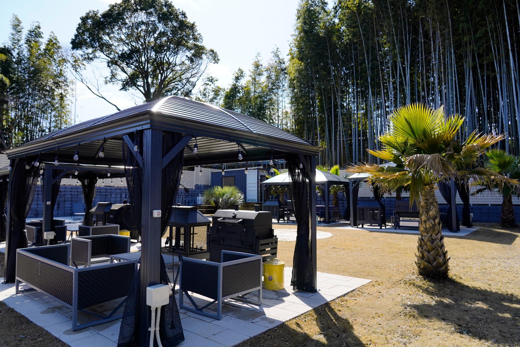 SHONAN BASE | キャンプ場検索サイト【hinata スポット】