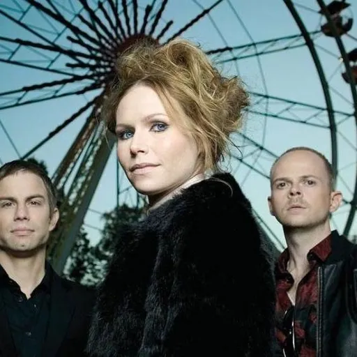 Carnival - The Cardigans - Recifra